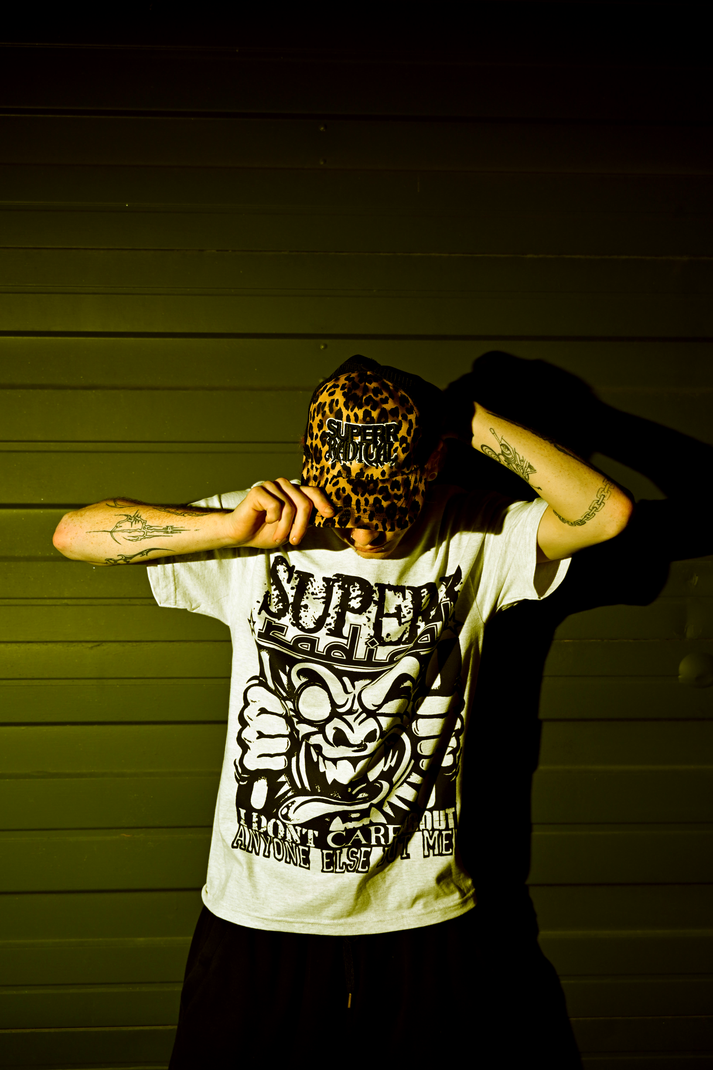 TRUCKER HAT – superrradical